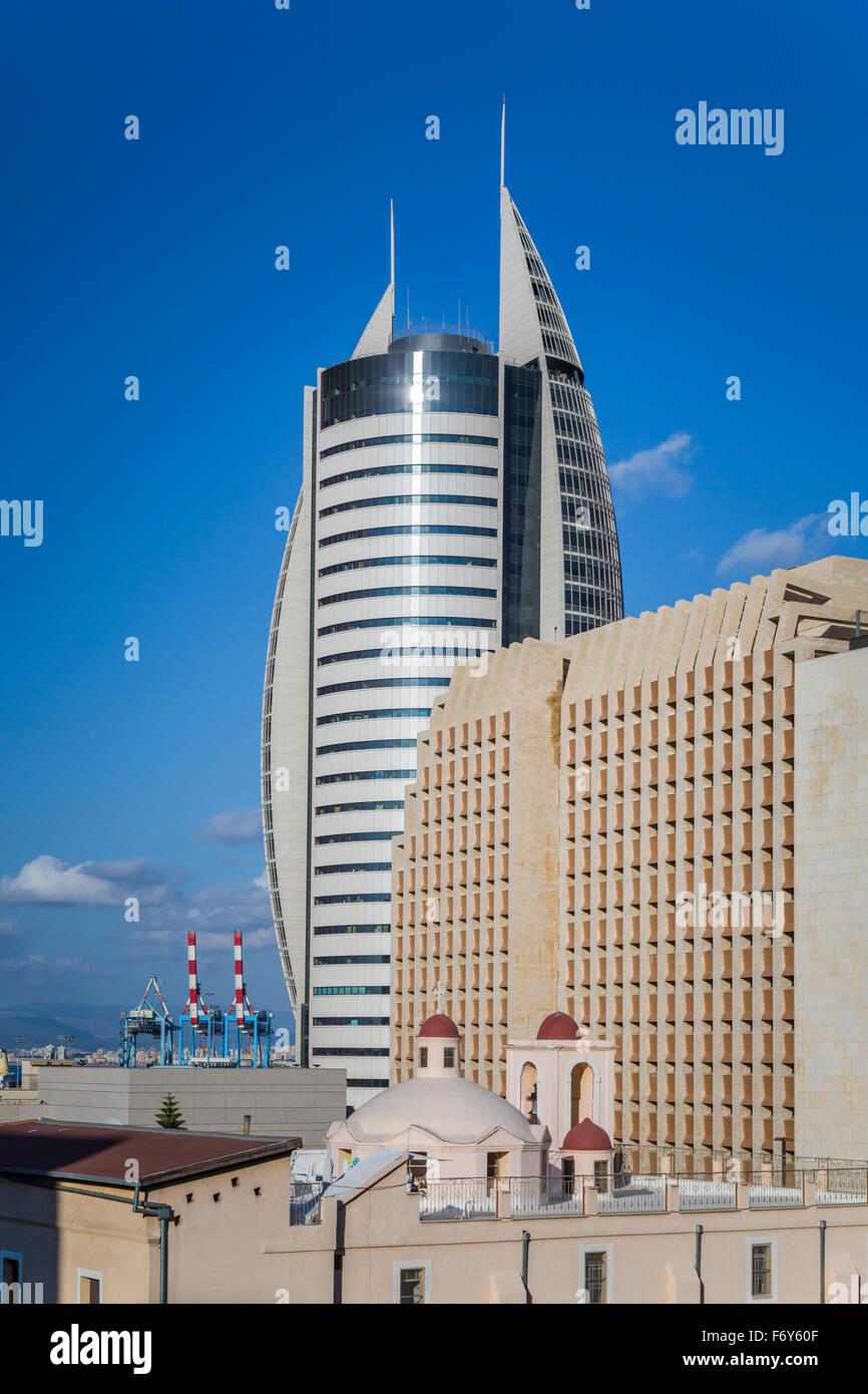 Downtown haifa hi-res stock photography and images - Alamy
