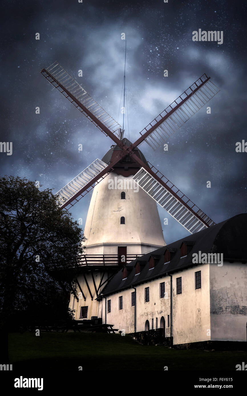 a windmill in a rural setting Stock Photo - Alamy