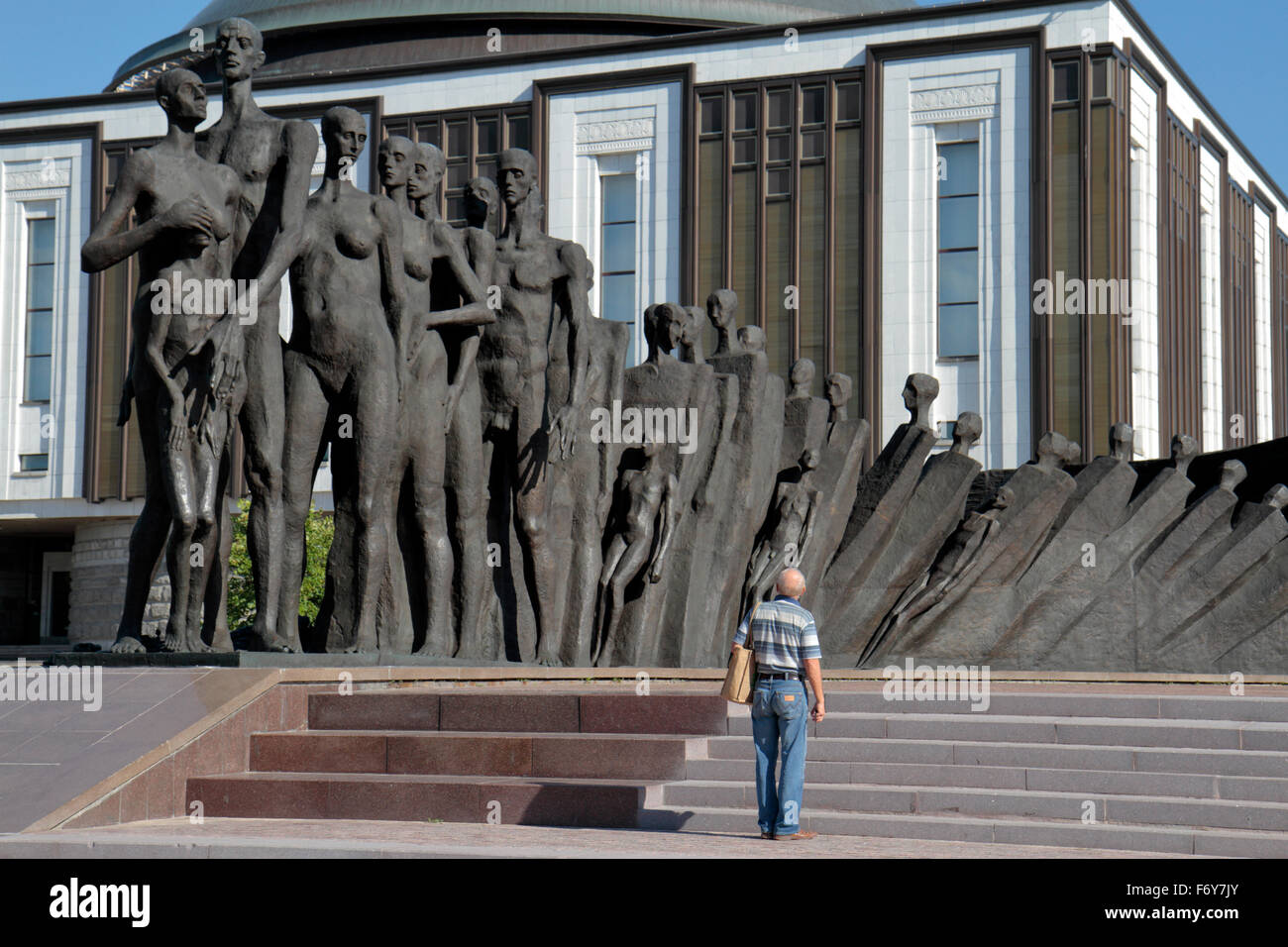 Tragedy nations monument holocaust memorial hi-res stock photography ...