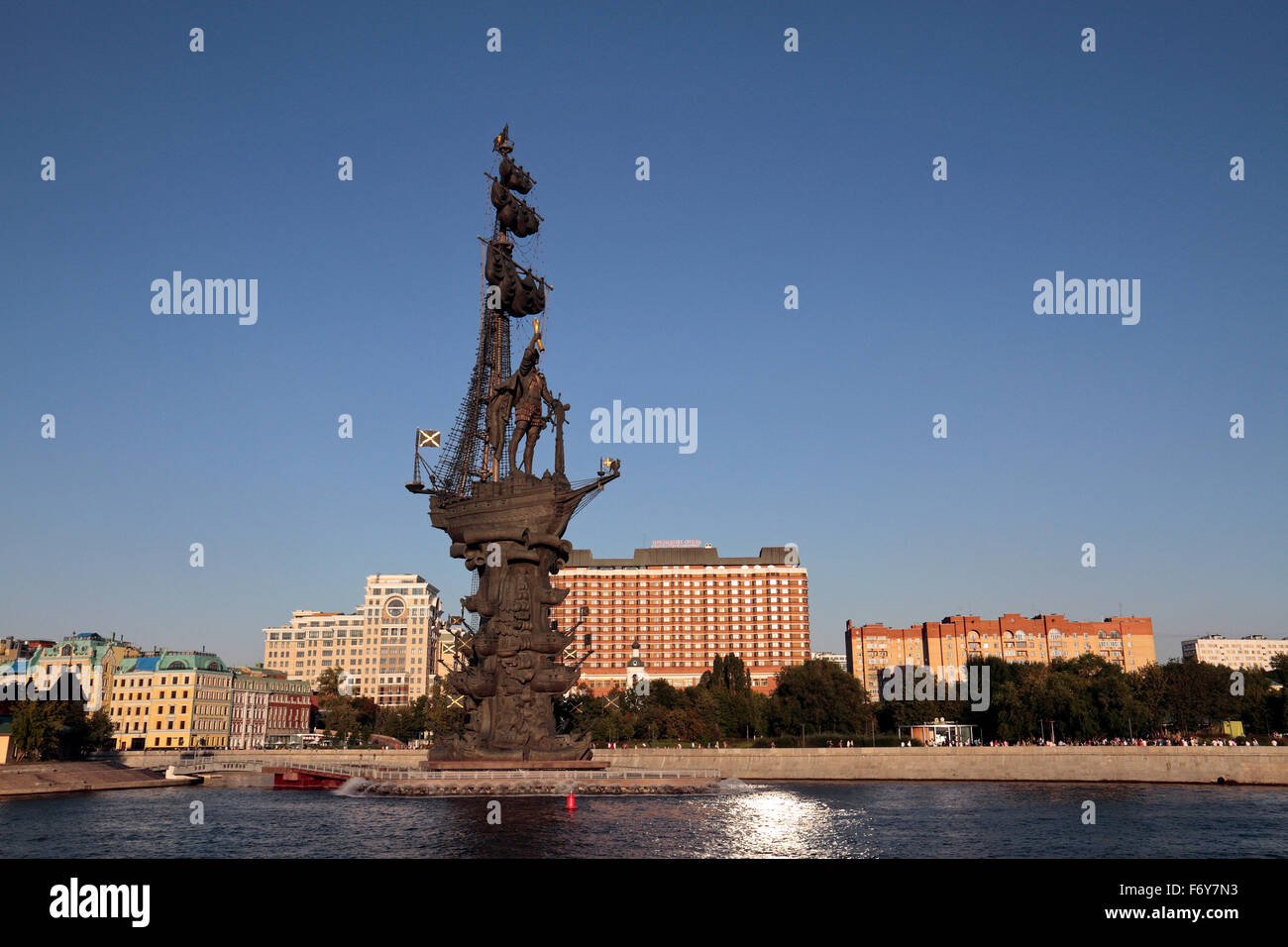 Peter the great statue moscow hi-res stock photography and images - Alamy