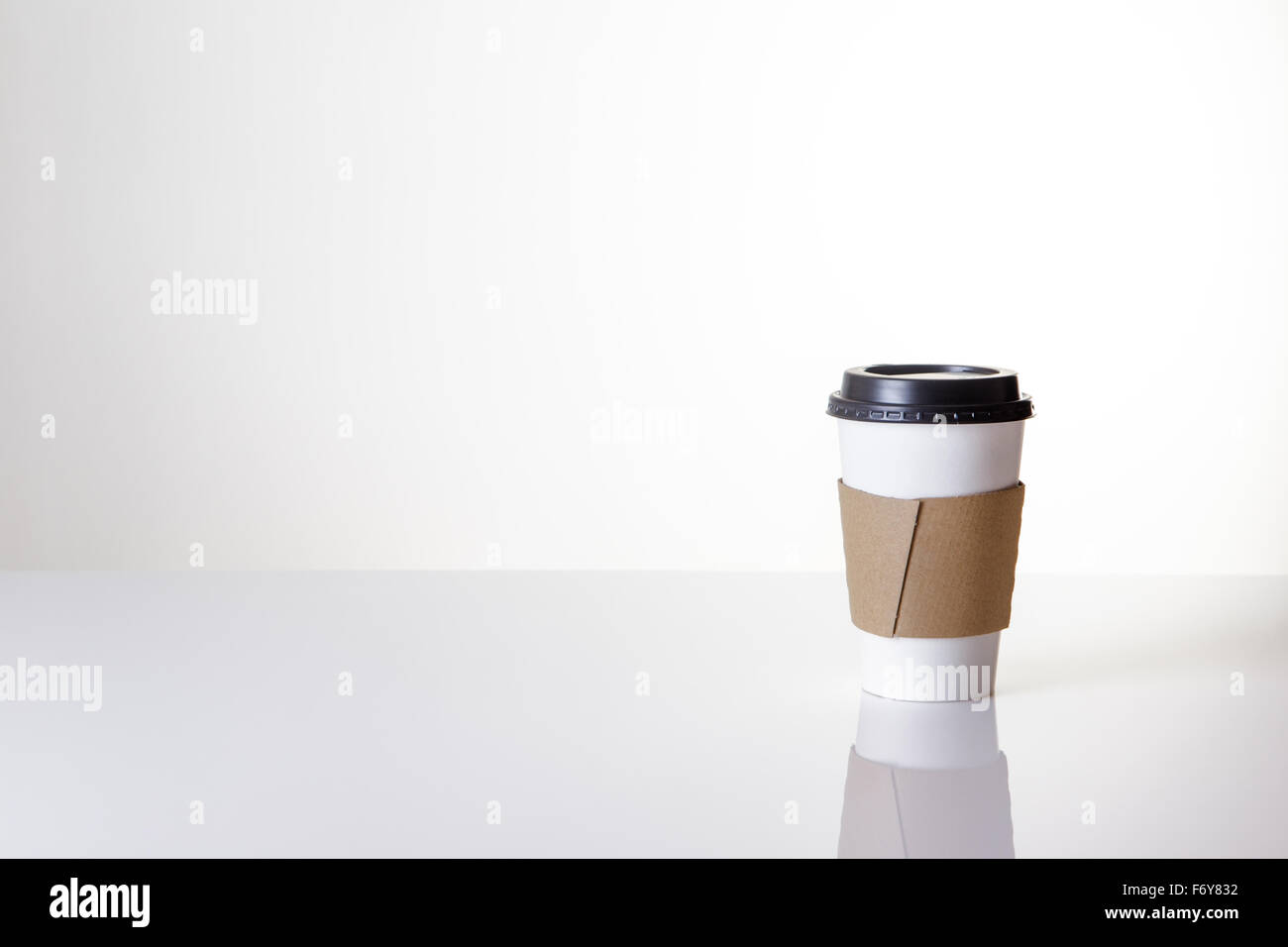paper take away cup shot in the studio Stock Photo - Alamy