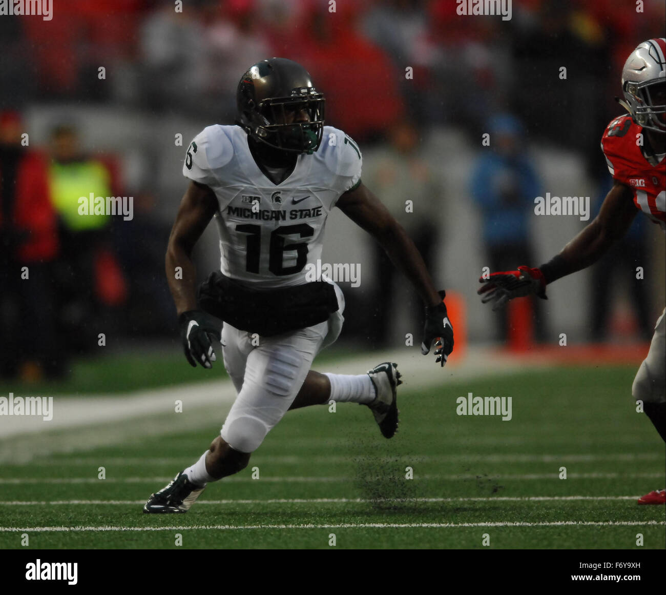 Columbus, Ohio, USA. 21st Nov, 2015. Aaron Burbridge #16 during the ...