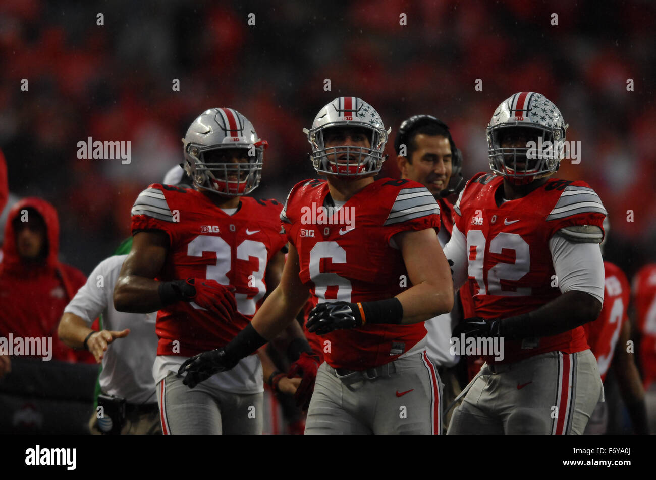 Columbus, Ohio, USA. 21st Nov, 2015. Sam Hubbard #6 during the Michigan ...