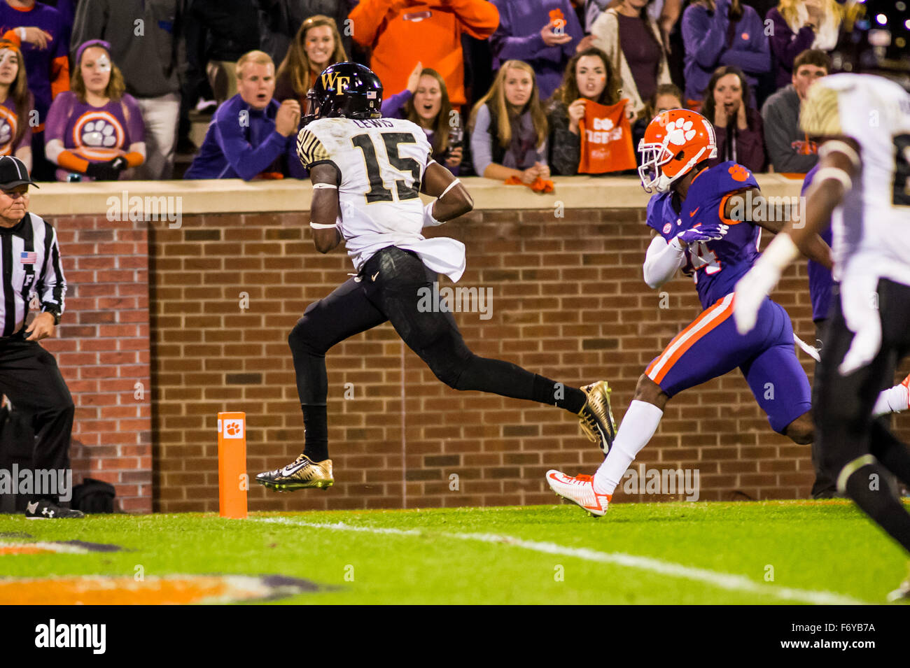 Clemson, SC, USA. 21st Nov, 2015. Wake Forest Demon Deacons wide ...