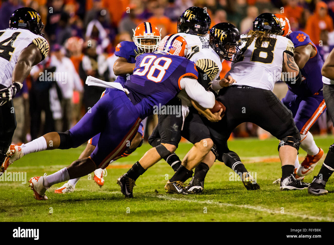 Clemson, SC, USA. 21st Nov, 2015. Clemson Tigers defensive end Kevin ...