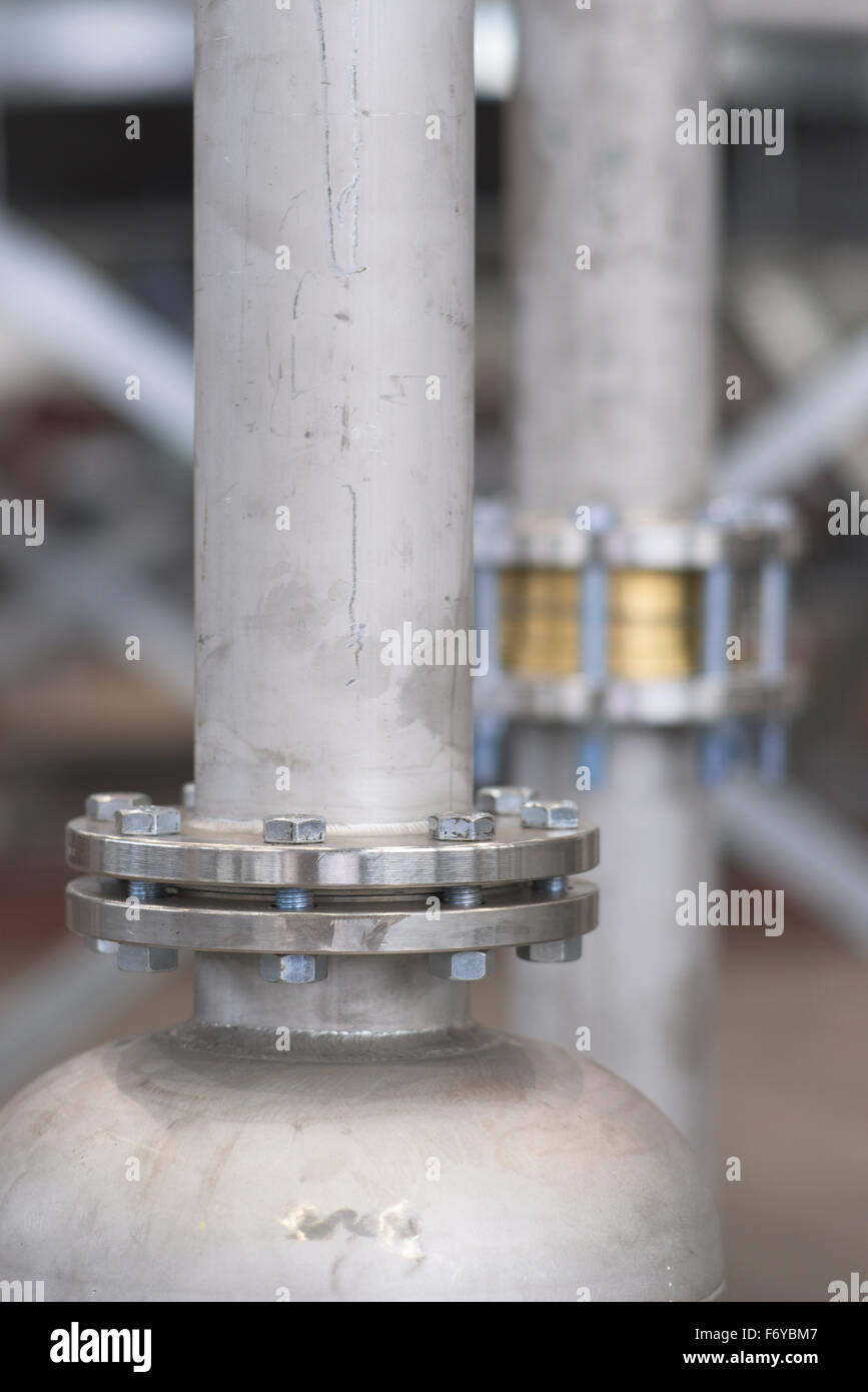 Flange piping hi-res stock photography and images - Alamy