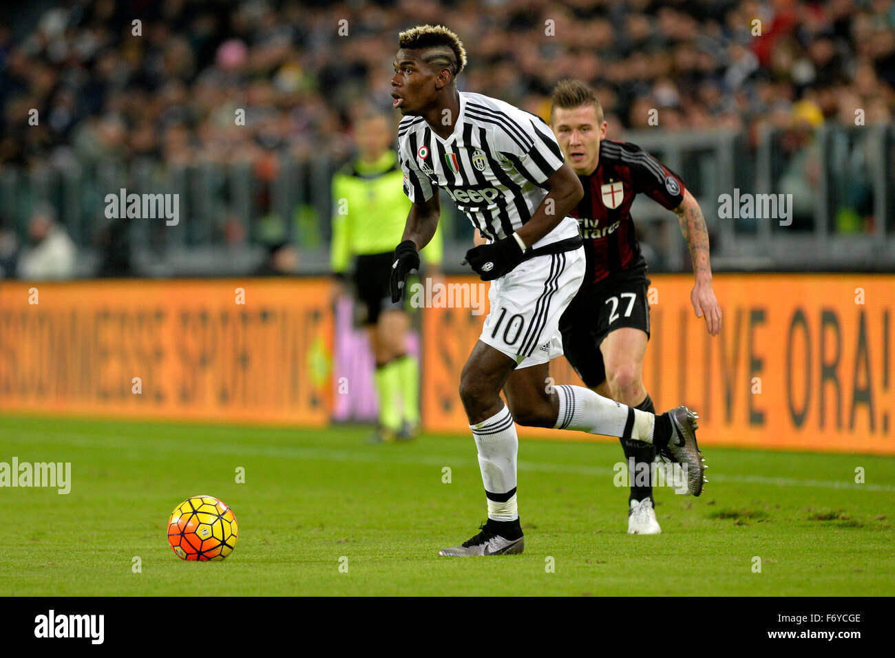 Turin, Italy. 21st Nov, 2015. Serie A Football. Juventus versus AC ...