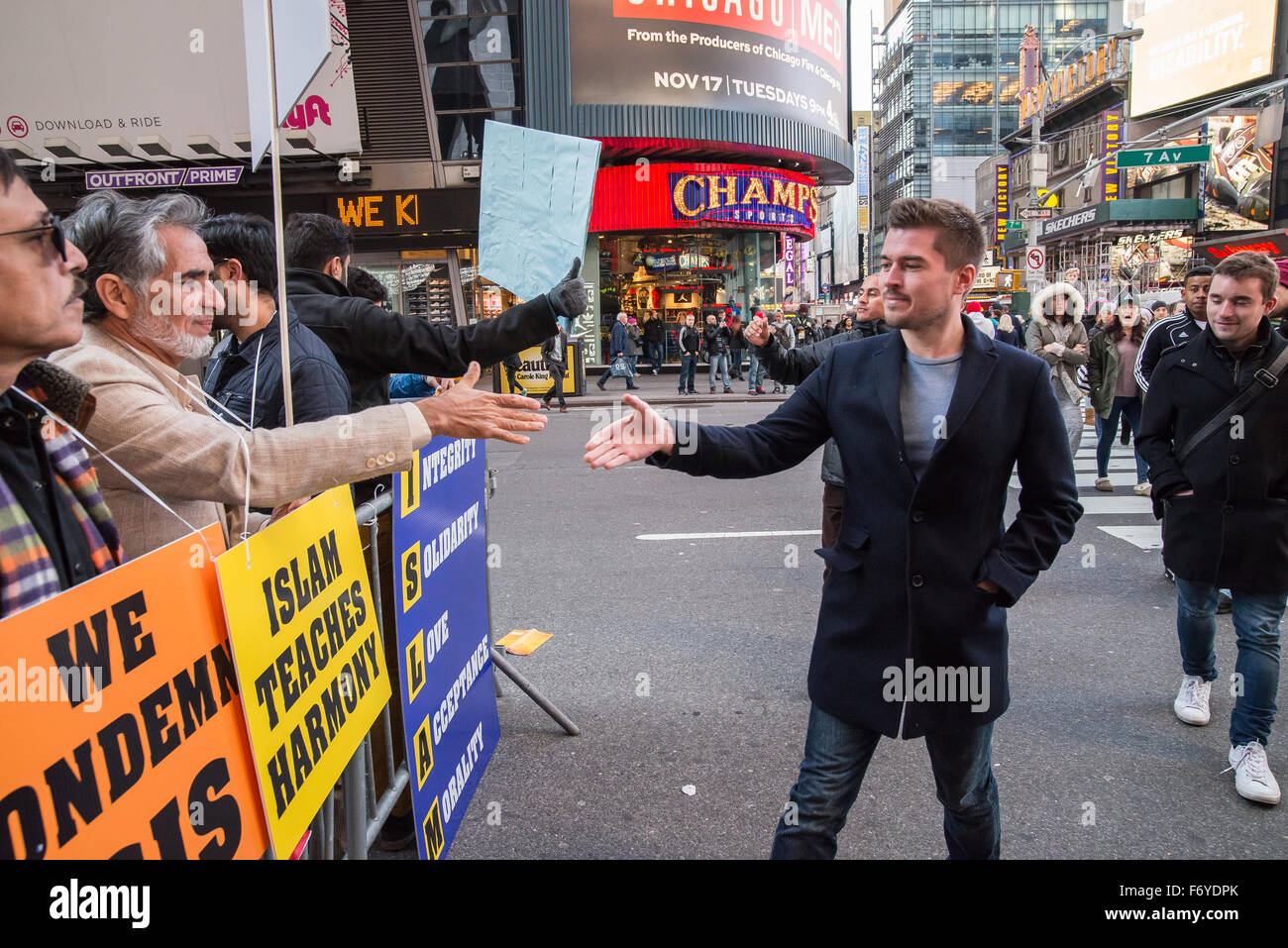 Hand sign interpretation hi-res stock photography and images - Alamy
