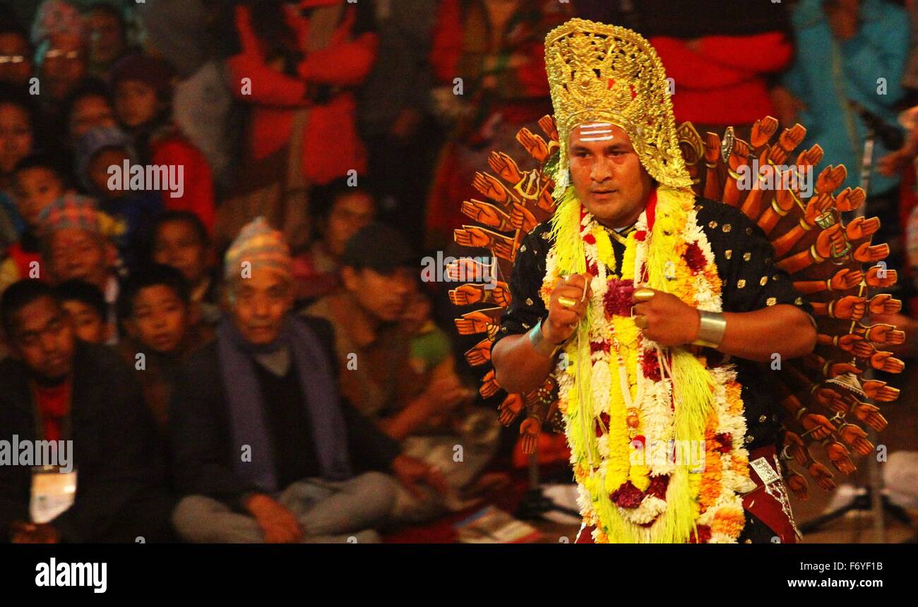 Lalitpur, Nepal. 21st Nov, 2015. A Nepalese artist in traditional ...