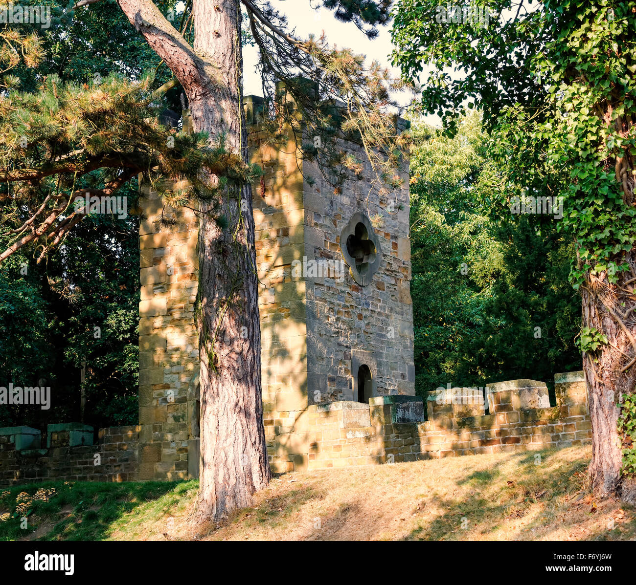 Stainborough castle in Wentworth Castle Grounds Stock Photo - Alamy