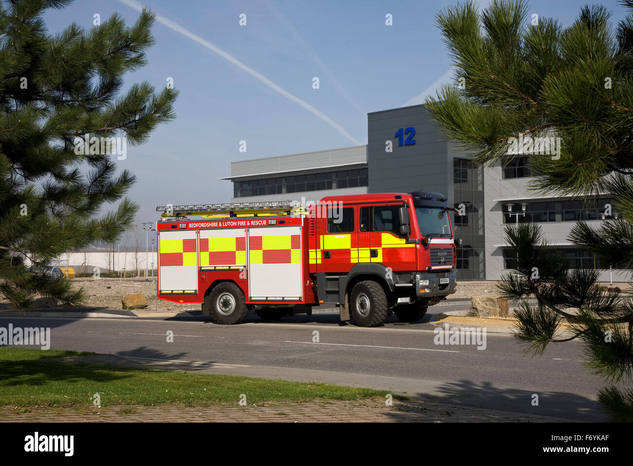Man fire engine hi-res stock photography and images - Alamy