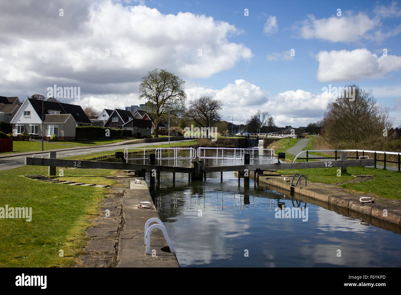 Locks water hi-res stock photography and images - Alamy