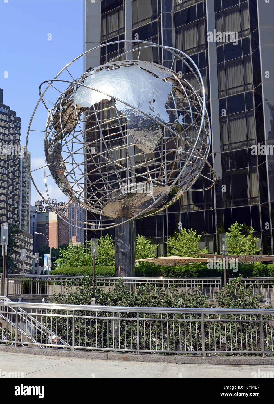 The Trump Tower at Columbus Circle illustrates the high-end mixed use ...