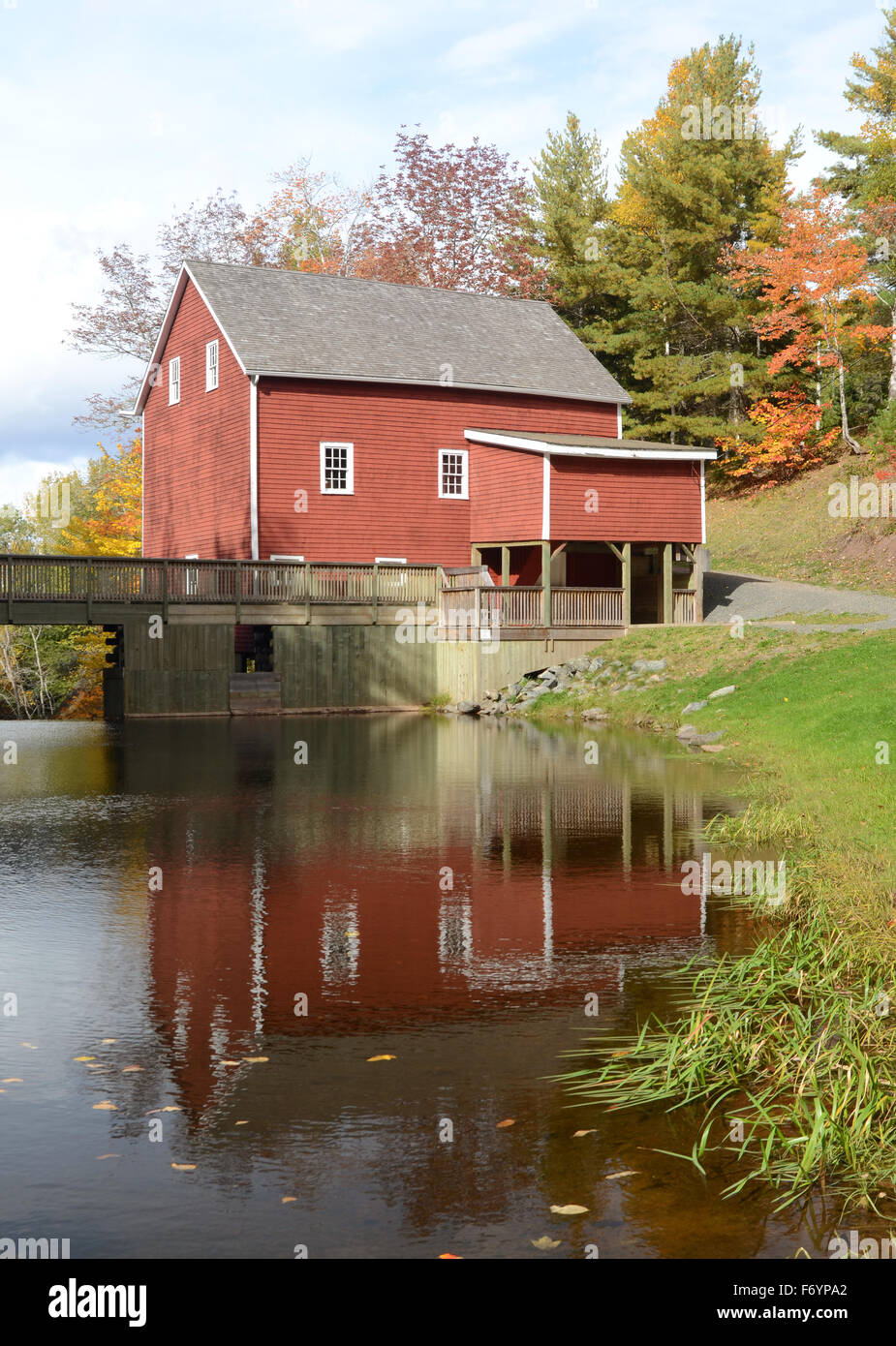 Balmoral grist mill hi-res stock photography and images - Alamy