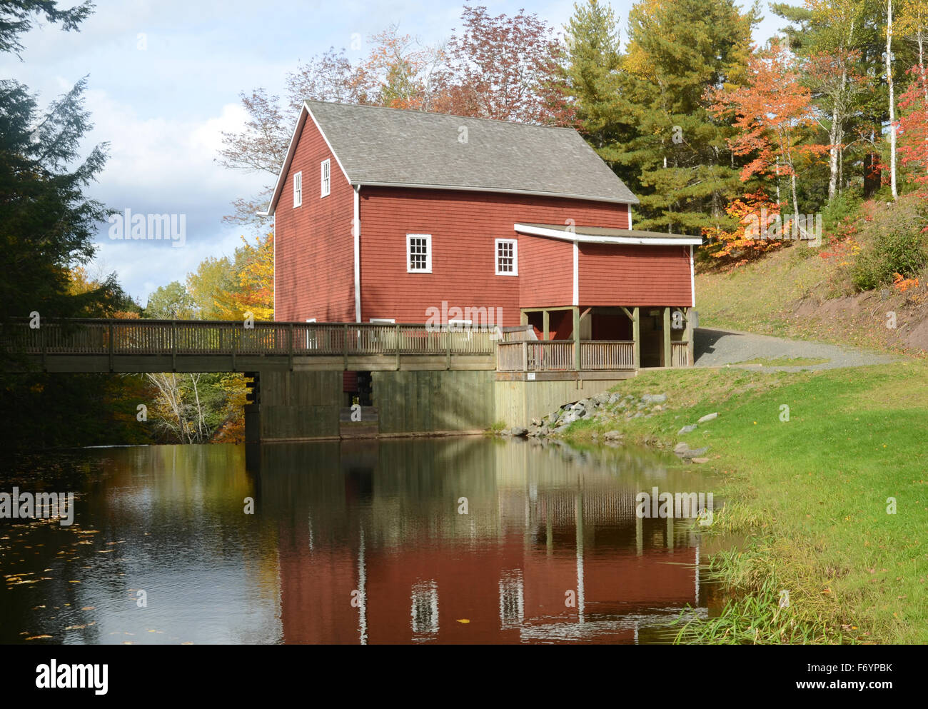 Balmoral grist mill hi-res stock photography and images - Alamy