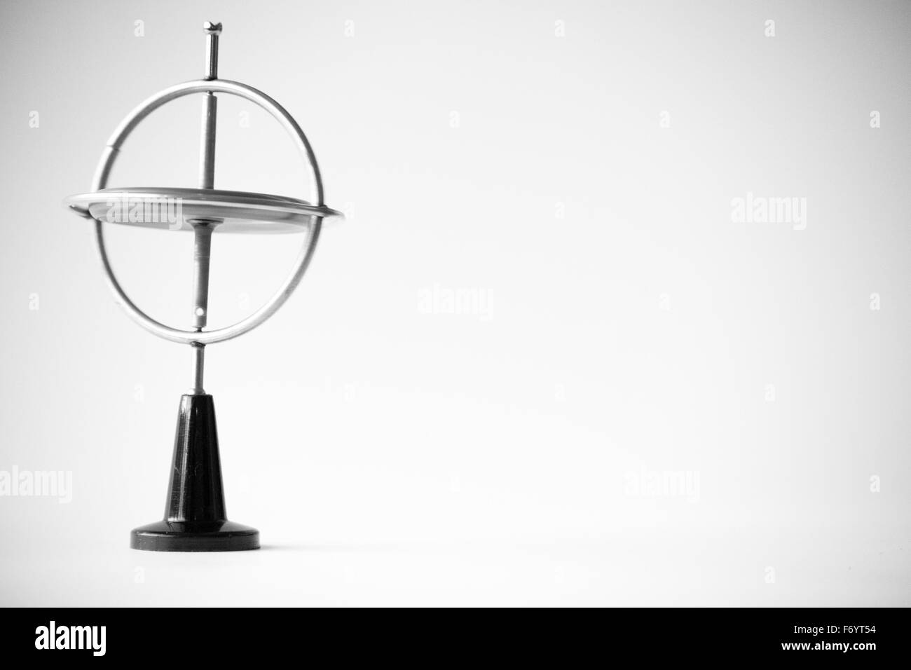 Gyroscope composed of a free rotating wheel and a spinning axis, uses ...