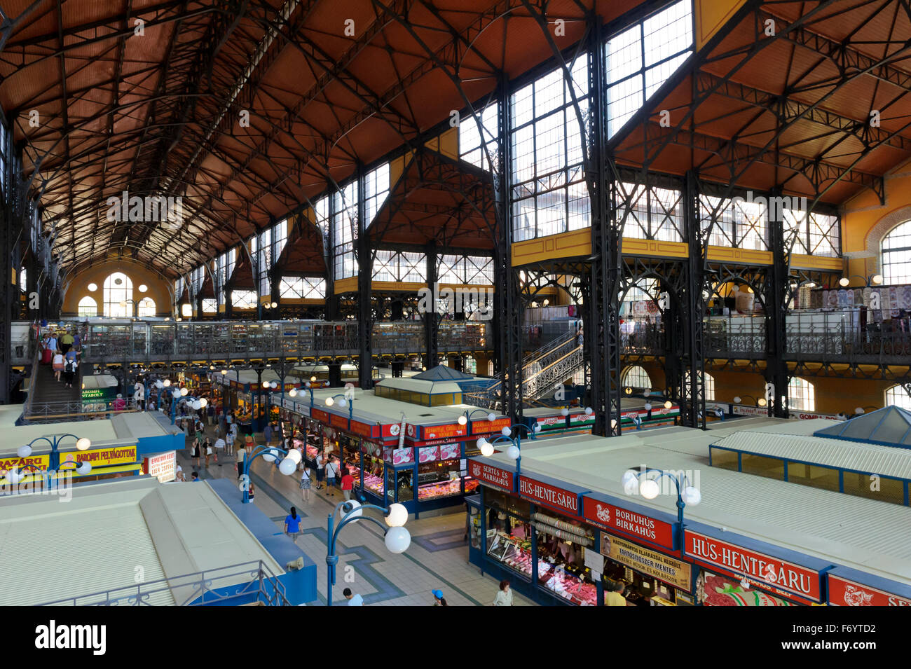 Budapest indoor food market hi-res stock photography and images - Alamy