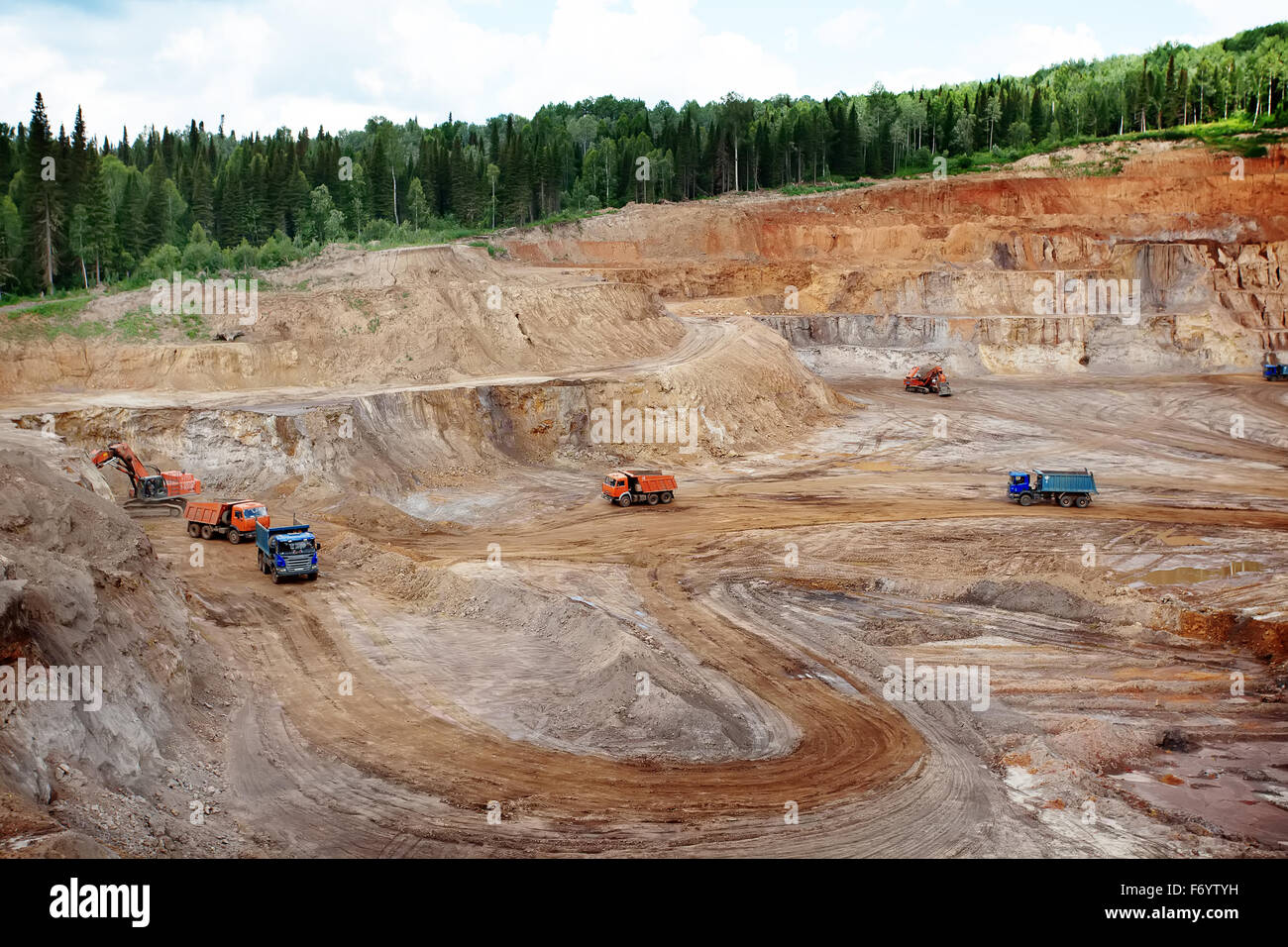 Brown coal quarry hi-res stock photography and images - Alamy