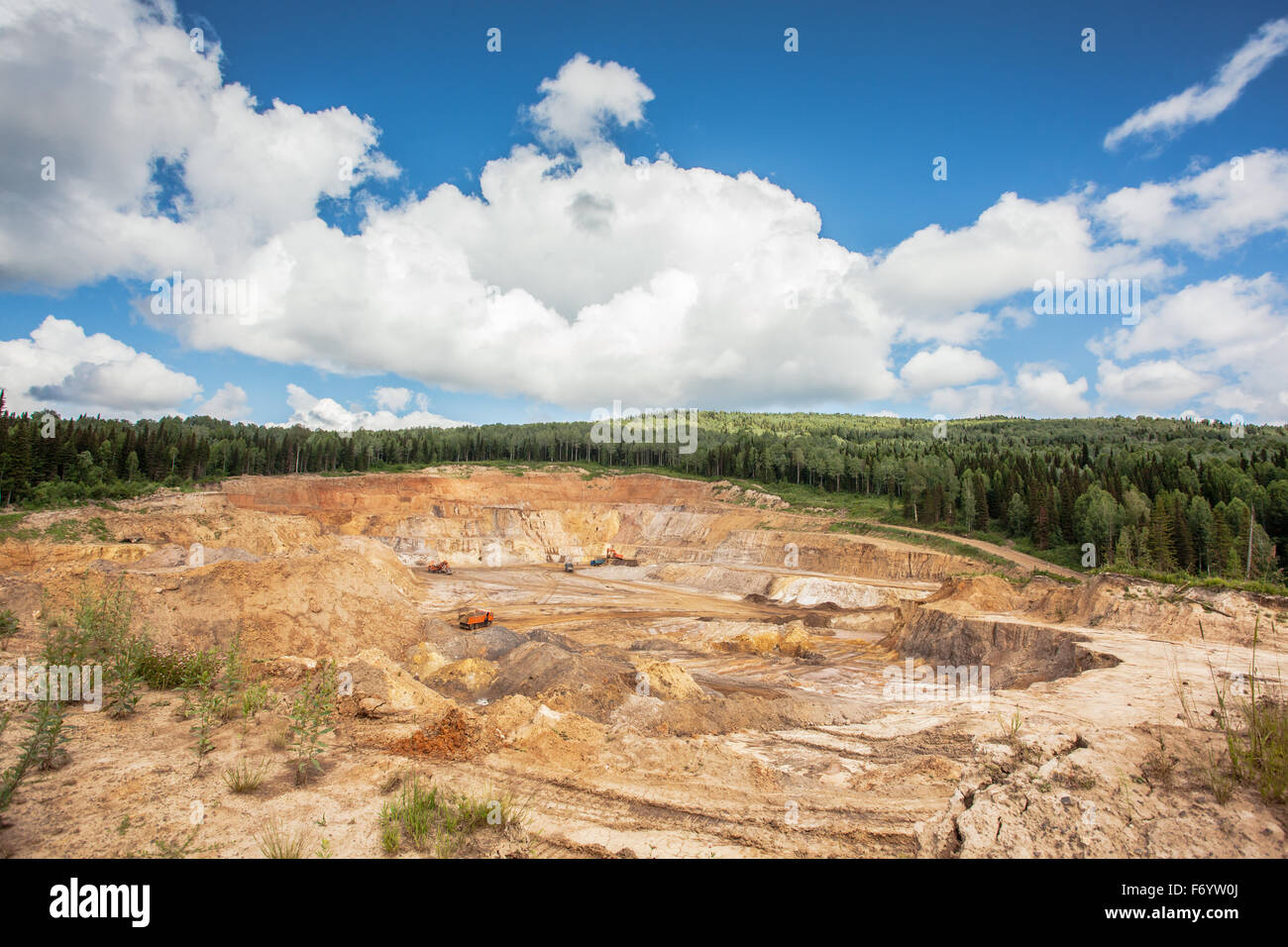 Brown coal quarry hi-res stock photography and images - Alamy
