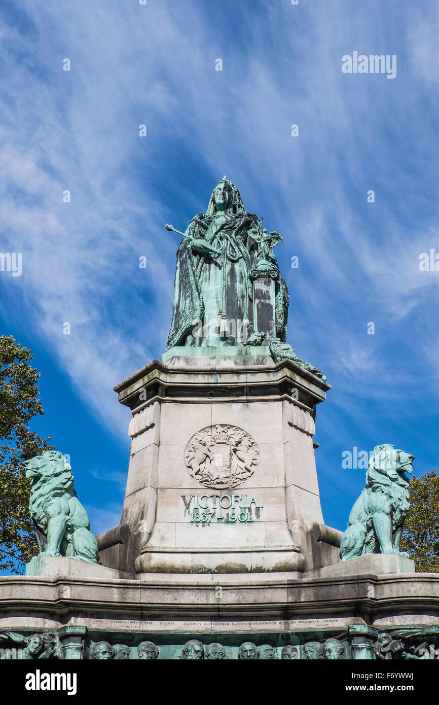 Lancaster City, Queen Victoria Memorial in Dalton Square Stock Photo ...