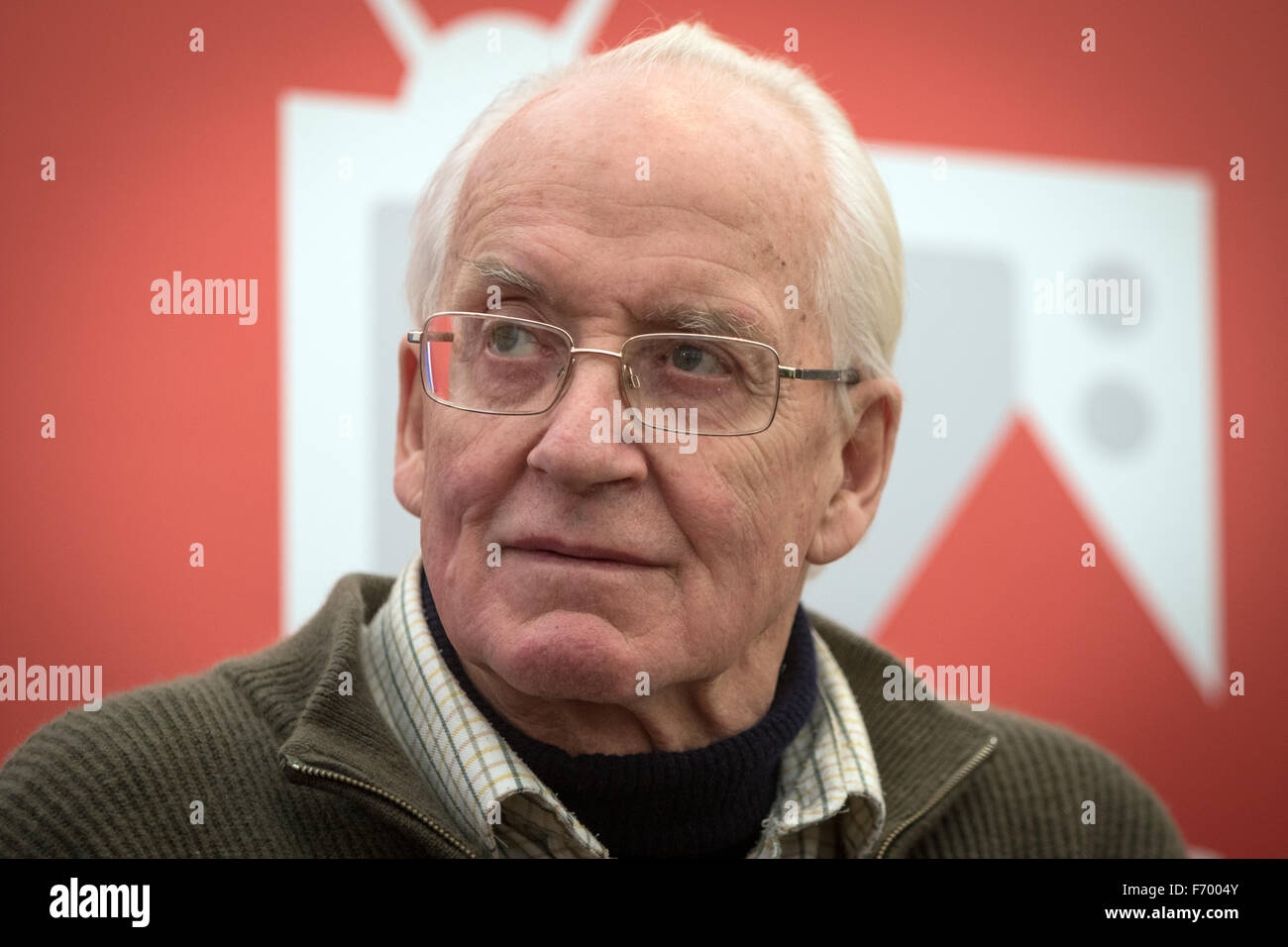 Doug scott hi-res stock photography and images - Alamy