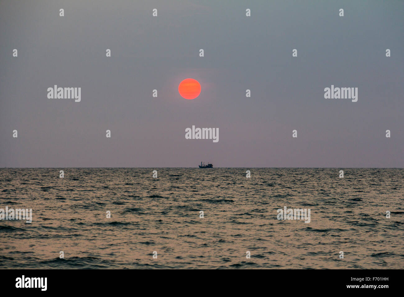 Orange sun, sunset on Phu Quoc Stock Photo - Alamy