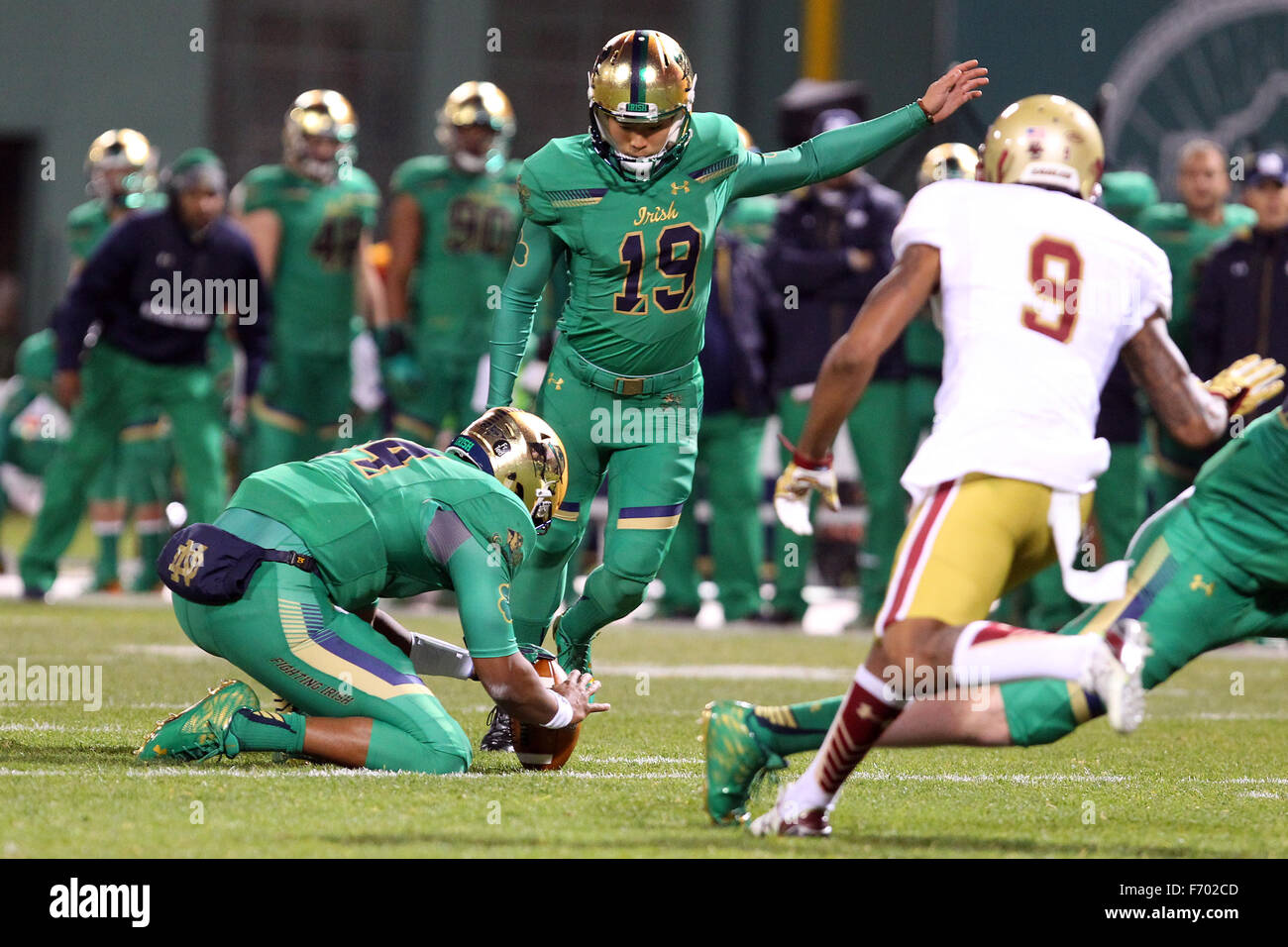 Fenway Park, Massachusetts, USA. 21st November, 2015. Notre Dame ...