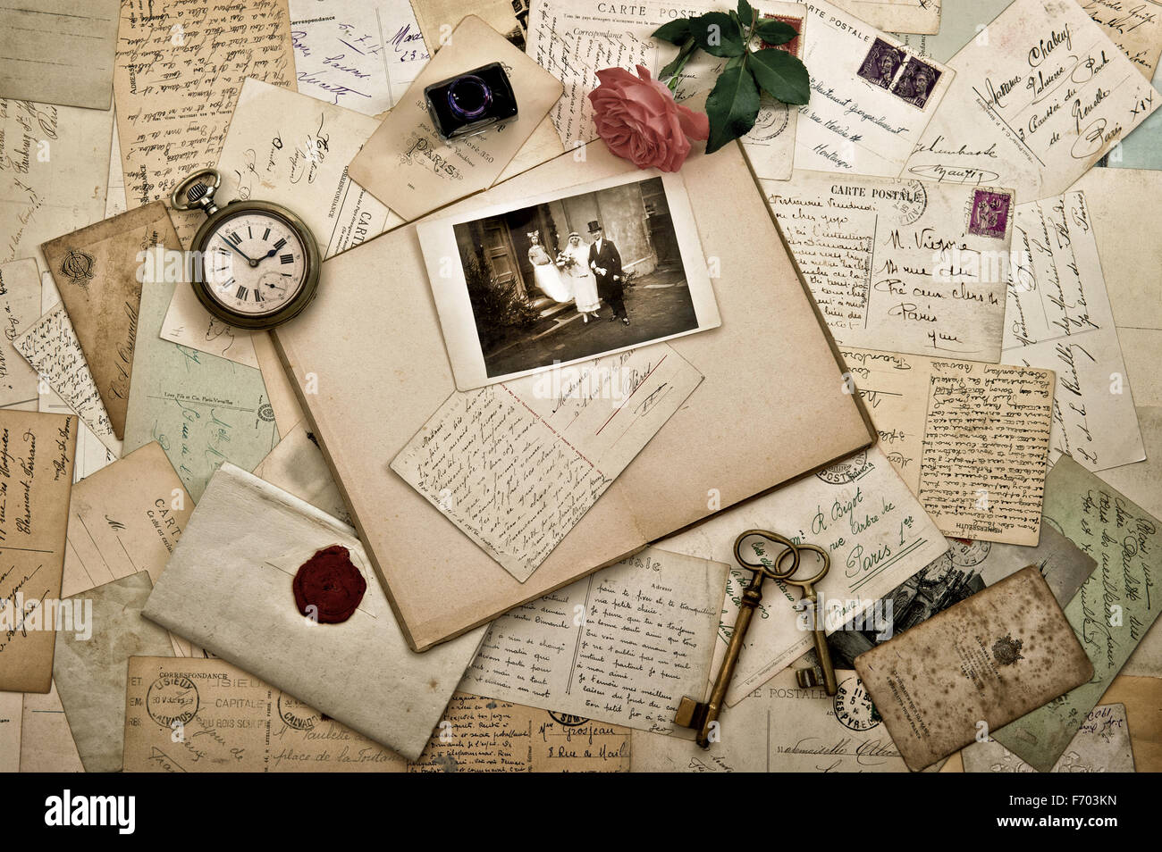 Old Letters Wallpaper