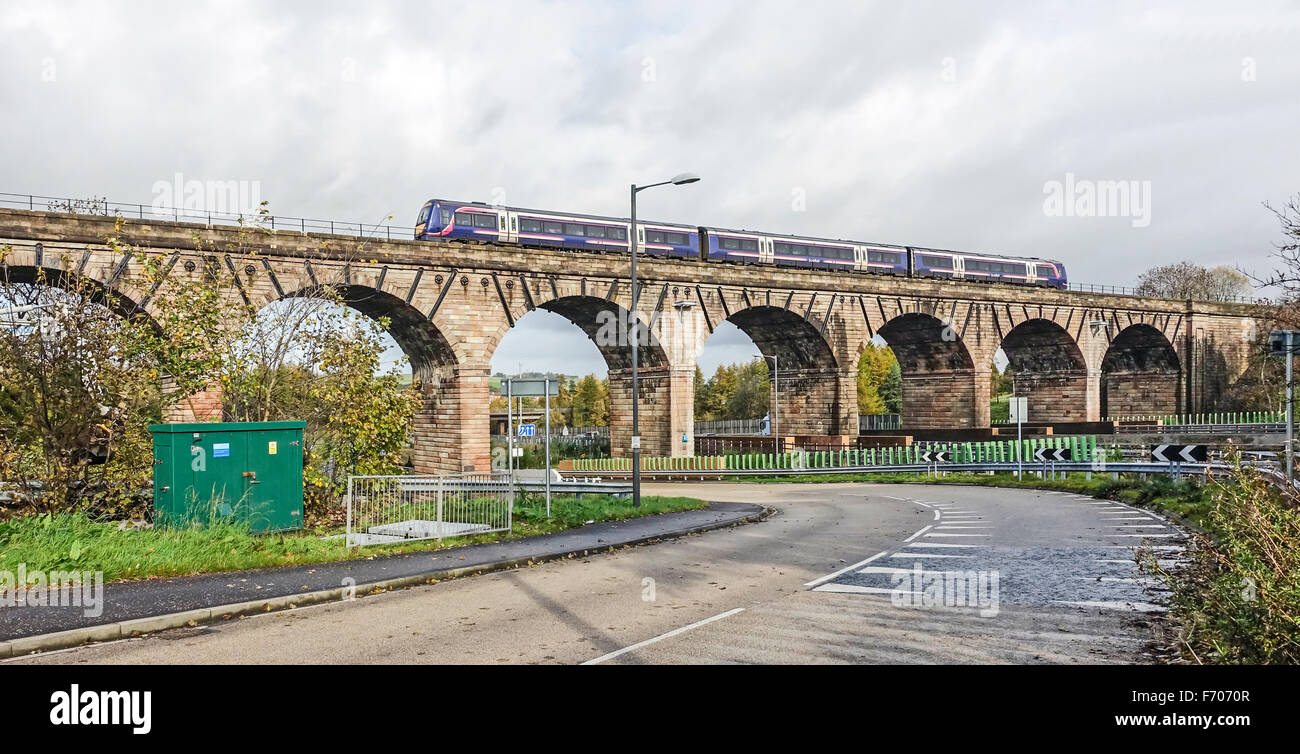 Castlecary railway Viaduct near Cumbernauld in Scotland with Class 170 ...