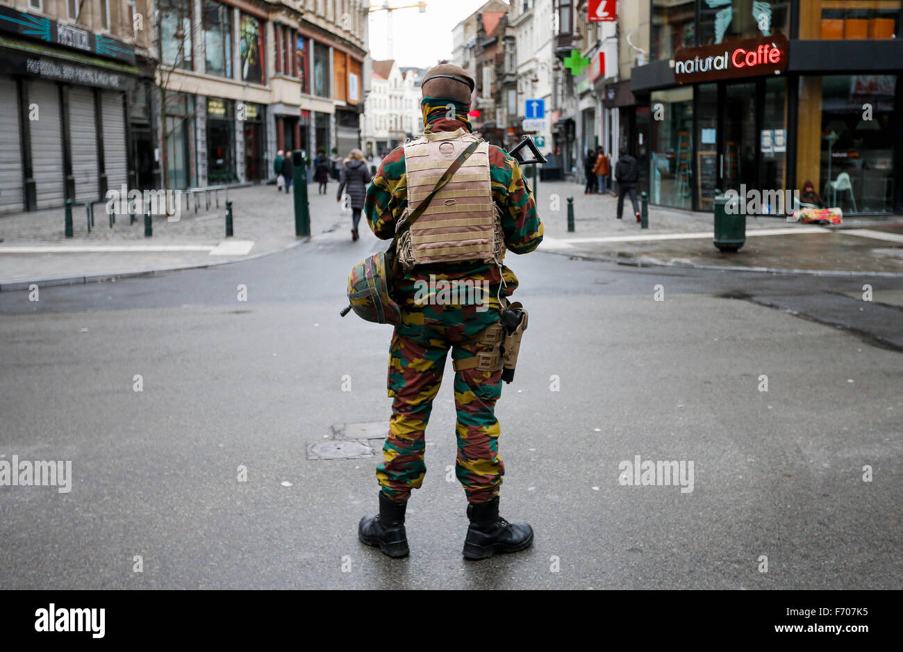 Brussels, Belgium. 22nd November, 2015. A Belgian soldier patrols in ...