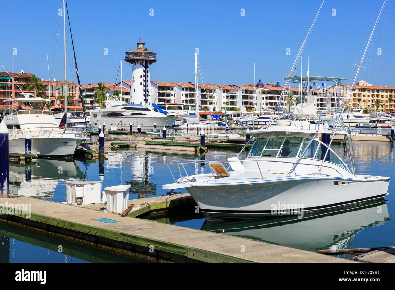 Marina lighthouse puerto vallarta hi-res stock photography and images ...