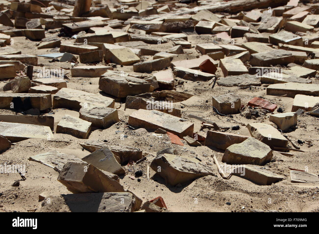 Clay building materials hi-res stock photography and images - Alamy