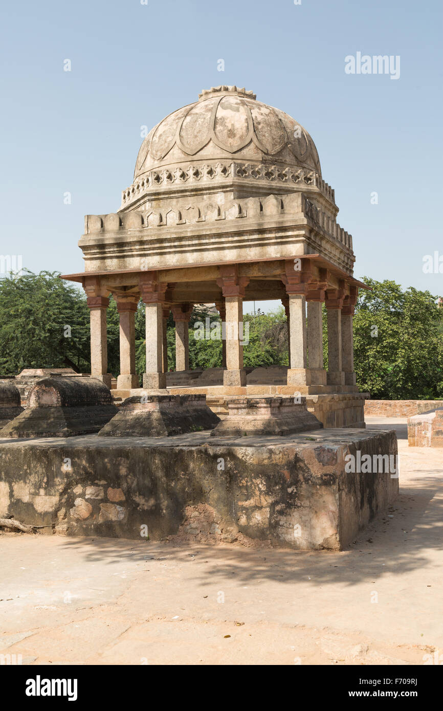 Archaeological building at Mehrauli Archaeological Park, New Delhi ...