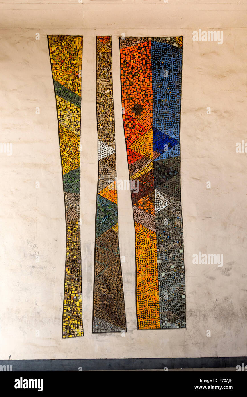 'Alchemist’s Elements' mosaic by Hans Tisdall, Faraday Building, UMIST ...