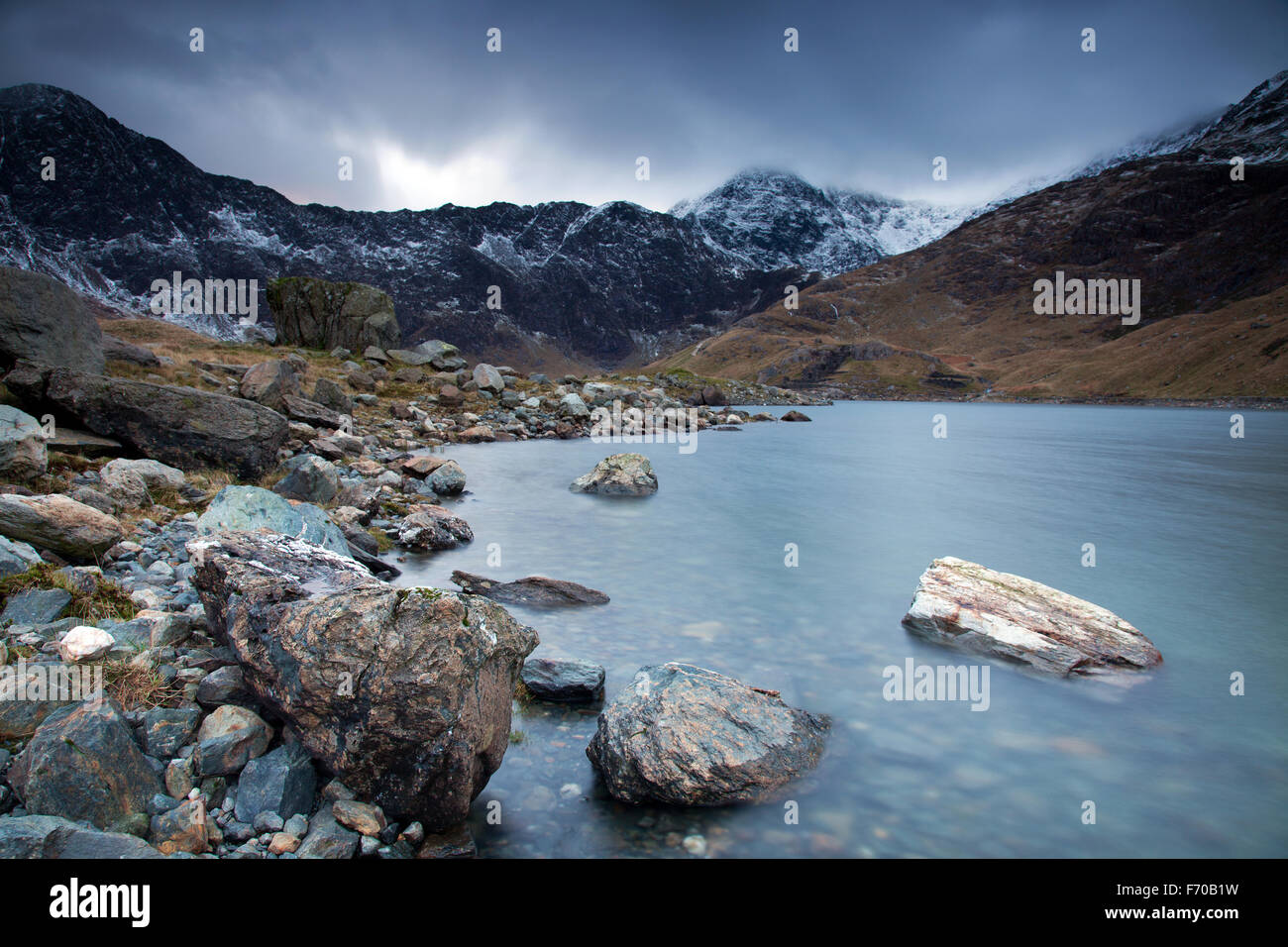 Gwynedd, Wales, UK. 22nd November, 2015. Sunset at Snowdon Mountain ...