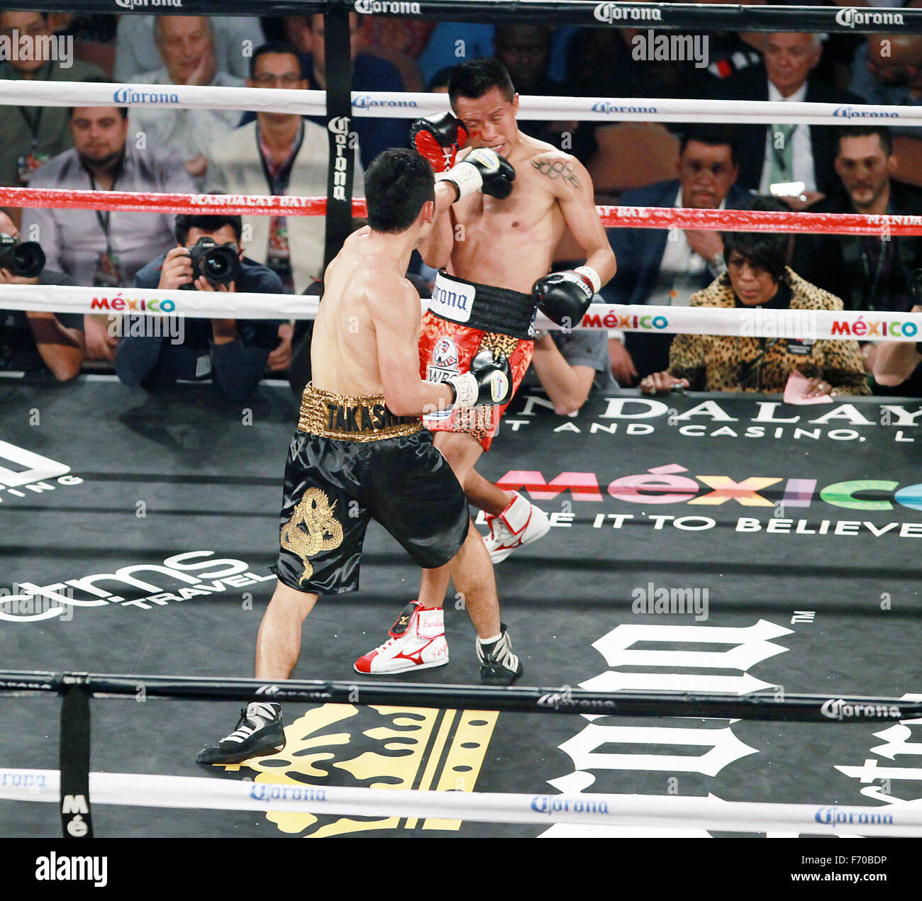 Las Vegas, Nevada, USA. 22nd Nov, 2015. Boxers Francisco Vargas and ...