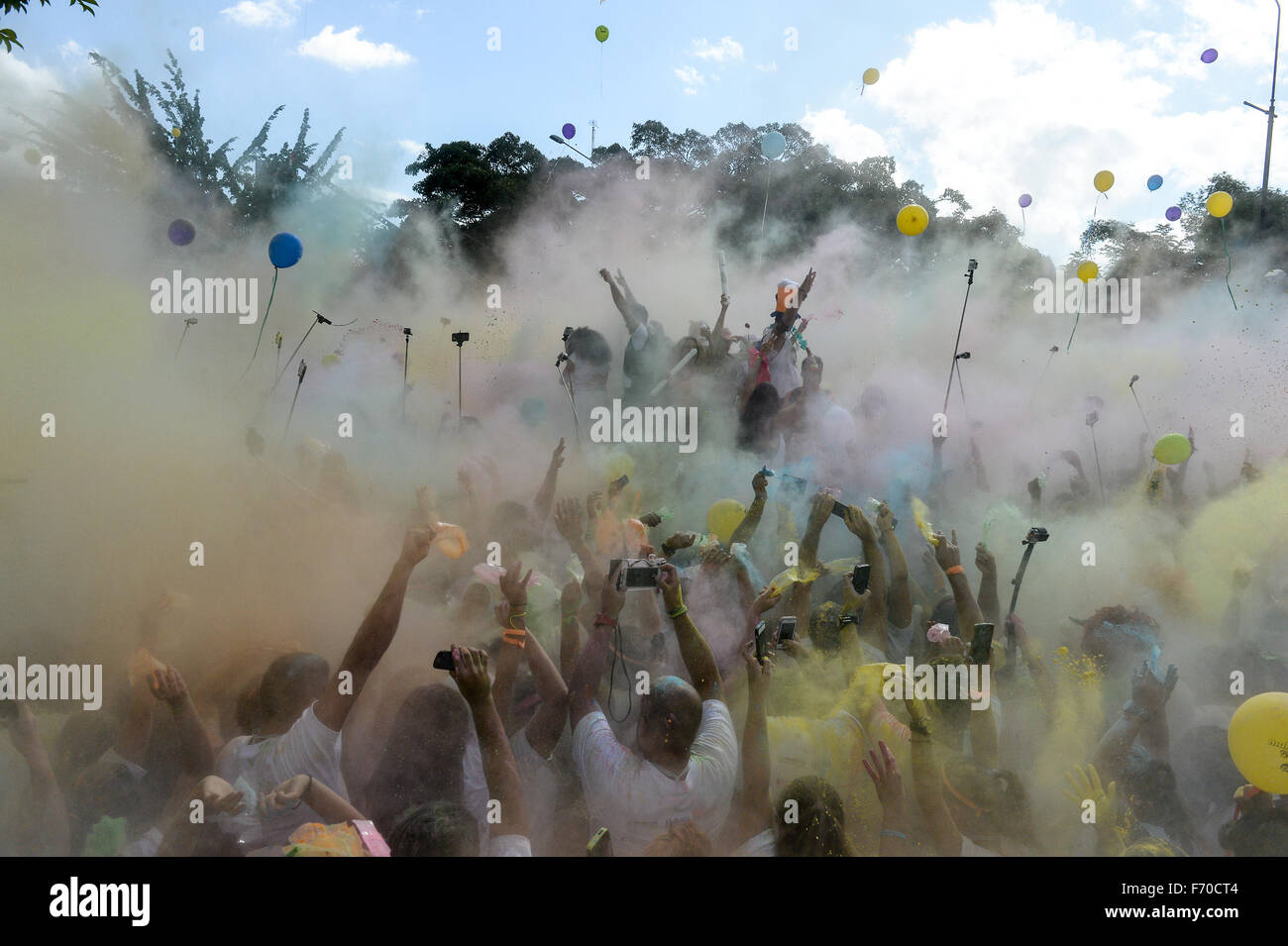 Caracas, Venezuela. 22nd Nov, 2015. People take part in the Color Run ...