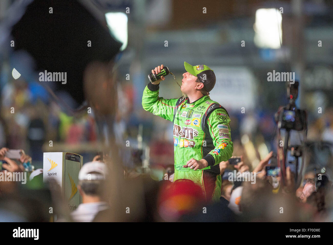 Kyle busch homestead 2015 hi-res stock photography and images - Alamy