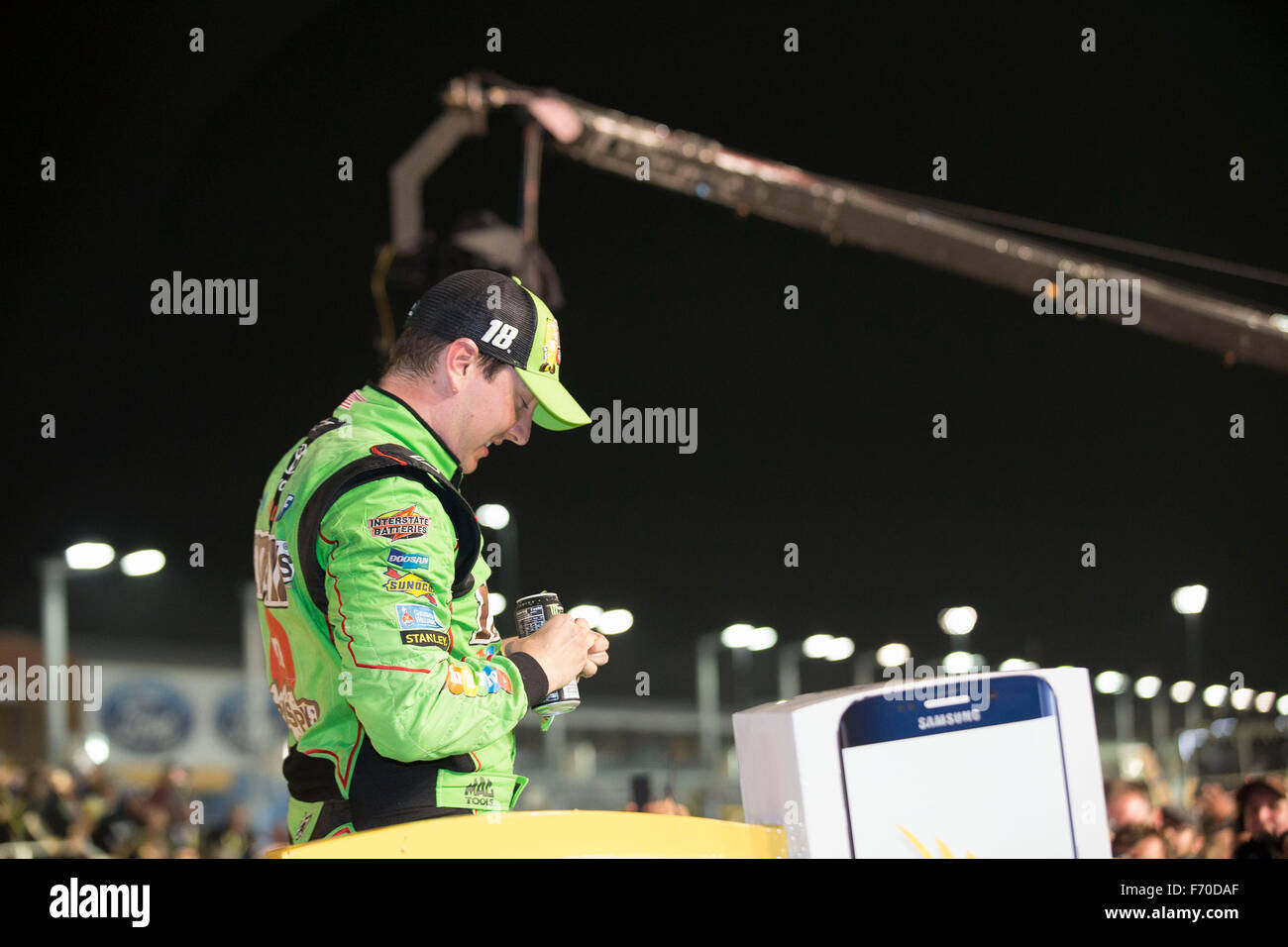 2015 kyle busch nascar hi-res stock photography and images - Alamy