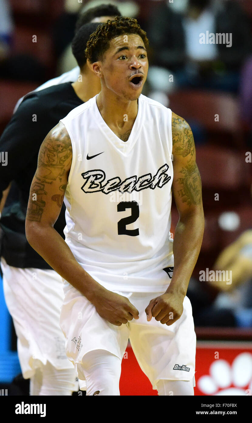 Charleston, South Carolina, USA. 22nd Nov, 2015. Long Beach State guard ...