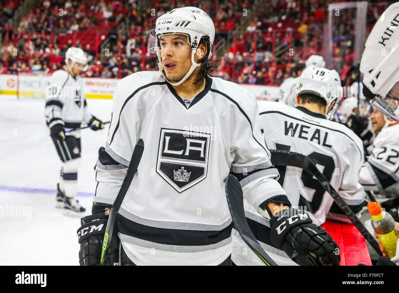 Raleigh, North Carolina, USA. 22nd Nov, 2015. Los Angeles Kings center ...