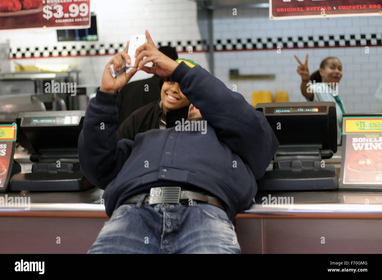New York, NY, USA. 3rd Nov, 2015. Rapper Method Man grabs some hot dogs ...