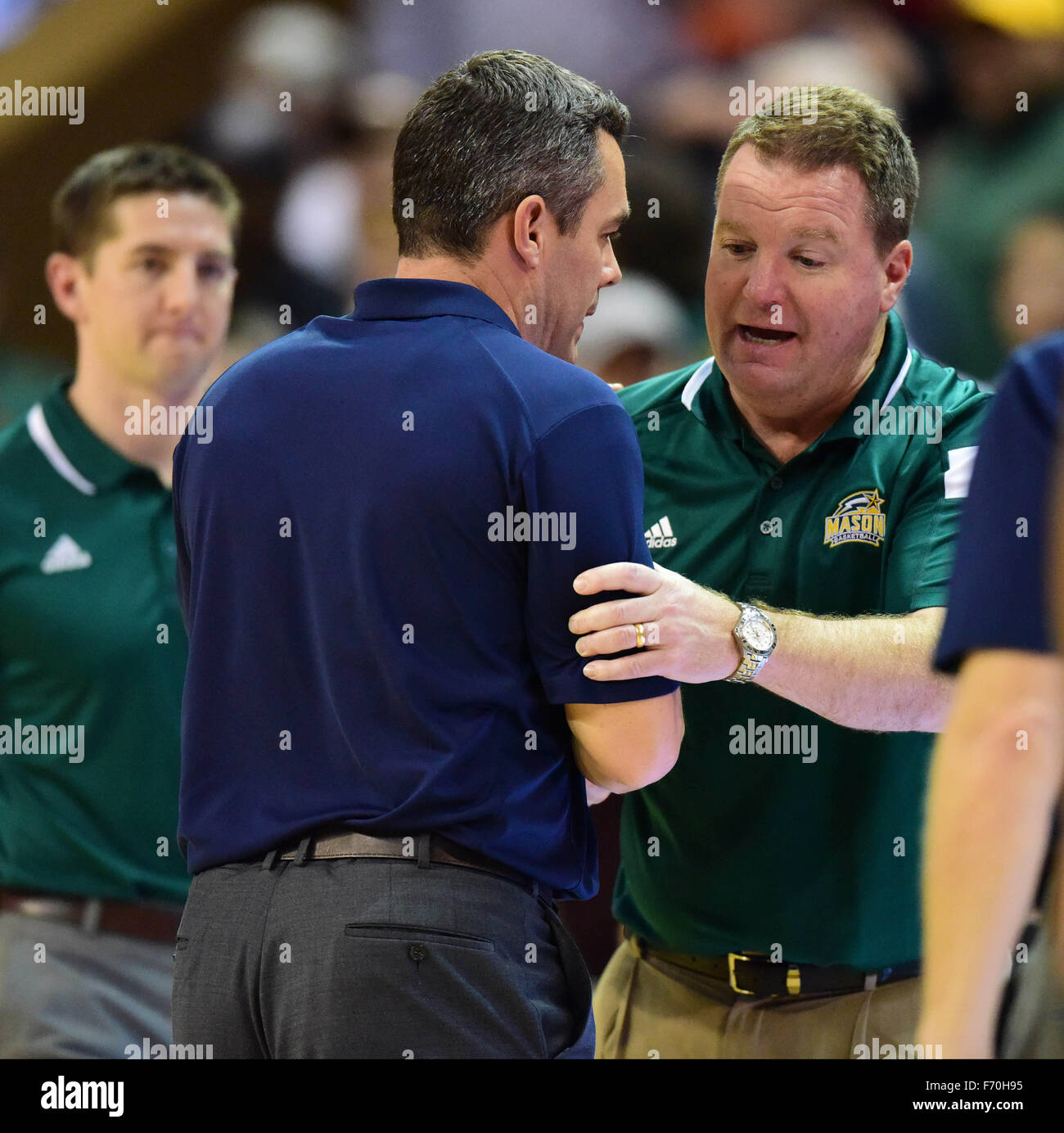 Tony bennett head basketball coach hi-res stock photography and images ...