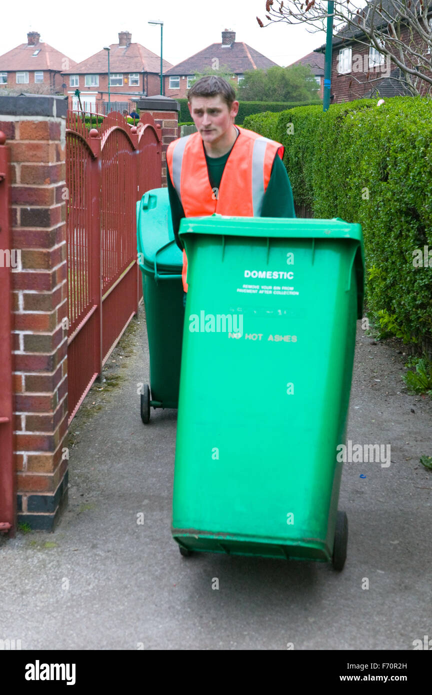 Binman hi-res stock photography and images - Alamy