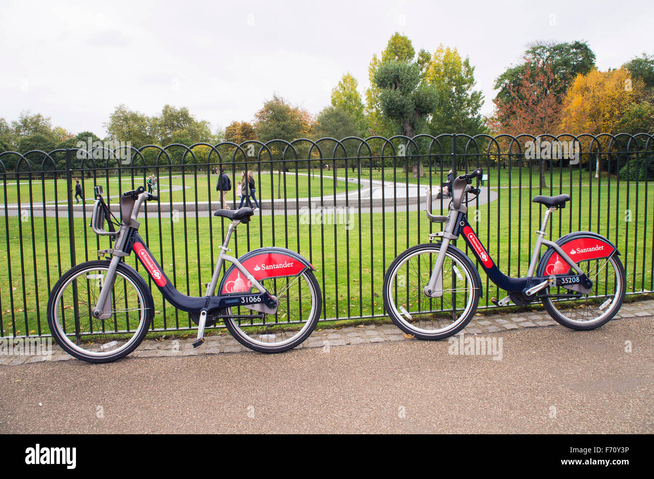 Santander Cycles, London`s self-service, bike-sharing scheme Stock ...