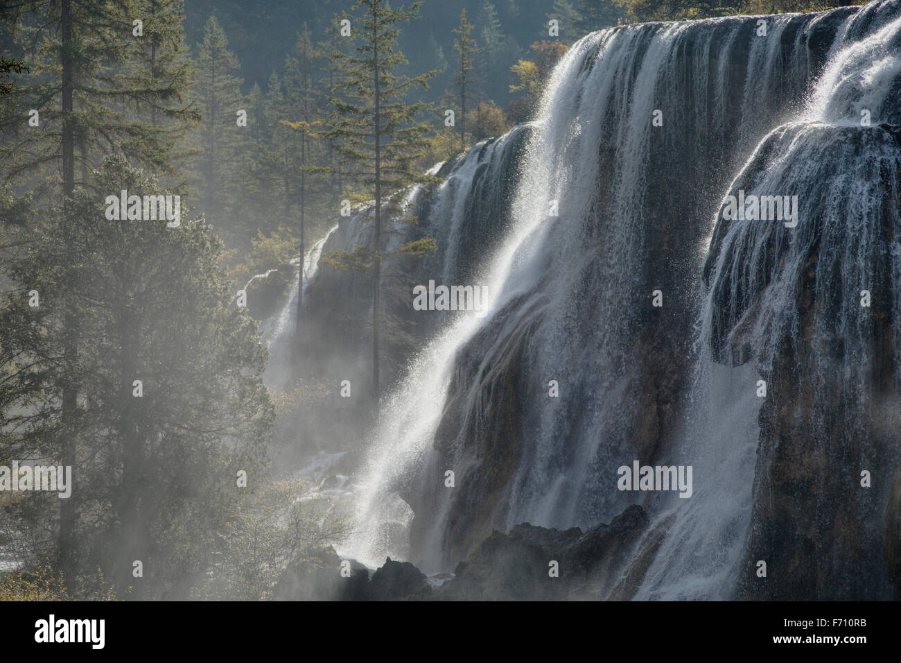 Pearl waterfalls hi-res stock photography and images - Alamy