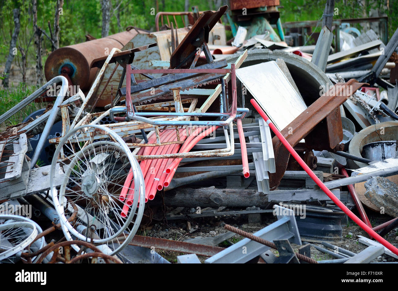 big pile of metal and wood junk Stock Photo - Alamy