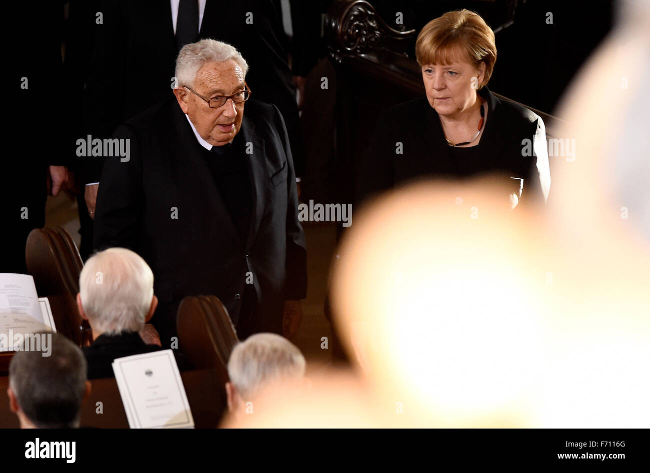 Hamburg. 23rd Nov, 2015. German Chancellor Angela Merkel (R) and former ...