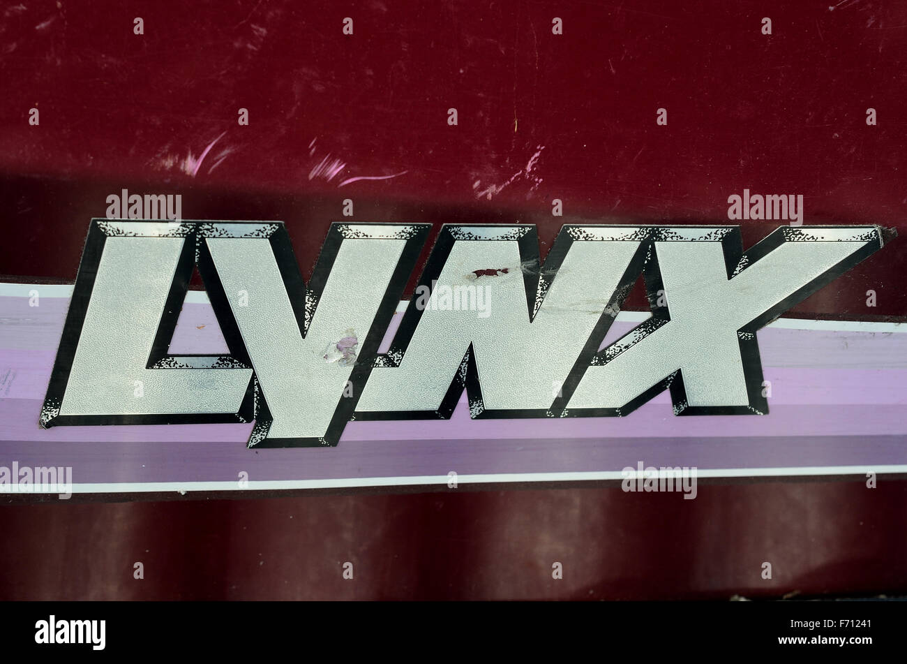 old lynx snowmobile logo name Stock Photo - Alamy