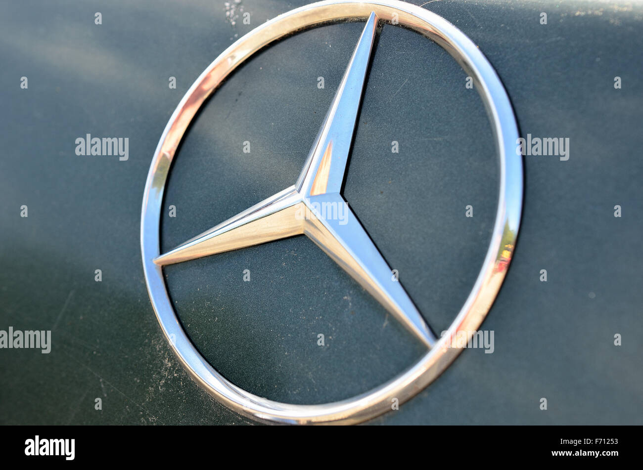 Merc logo hi-res stock photography and images - Alamy